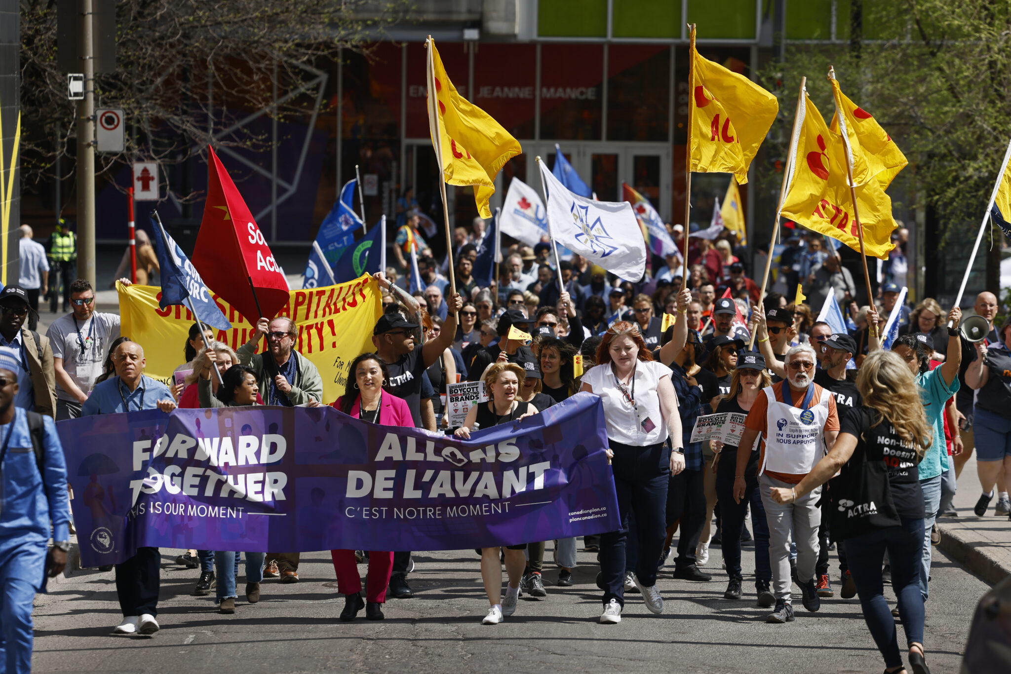 NEW POLL: CANADIANS BACK UNIONS TO DELIVER WORKER PROTECTIONS, FAIRER ...